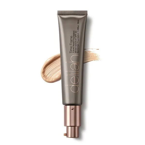 DELILAH Neutrals Time Frame Future Resist Foundation With Spf Lace - Brown