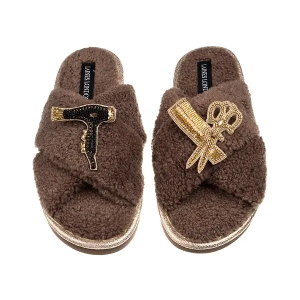 LAINES LONDON Boucle Slippers With Hairdresser Brooches - Brown