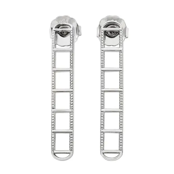 LUCY QUARTERMAINE Tomb Dangle Earrings - Silver