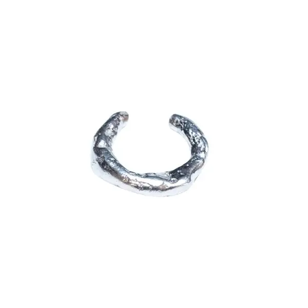 OOLO LONDON 925 Sterling Charcoal Cast Ear Cuff - Silver