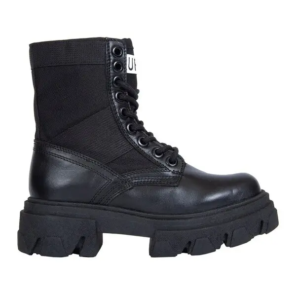 URBNKICKS Ankle Boots