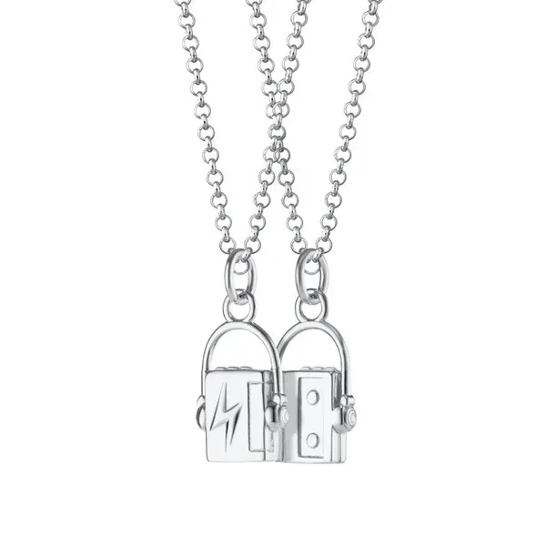 SCREAM PRETTY Walkman Charm Necklace - Silver