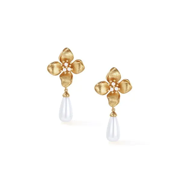RETRO CHIC Gold / White Blossom Shell Pearl Earrings - Gold/white