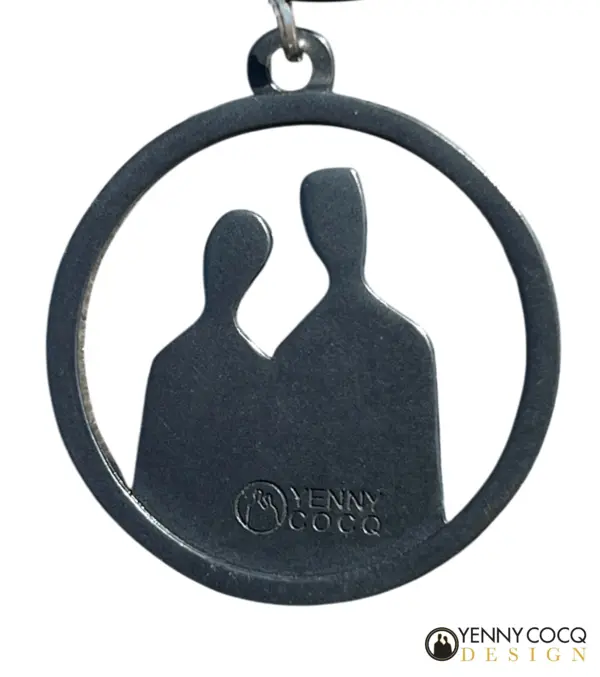 YENNY COCQ LLC Ycd Silhouette Couple Pendants - Brown