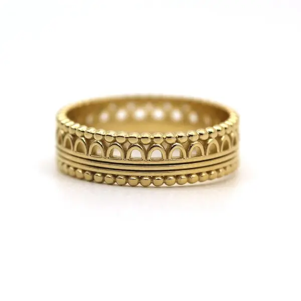 VICSTONENYC FINE JEWELRY Antique Lace Pattern Ring - Gold
