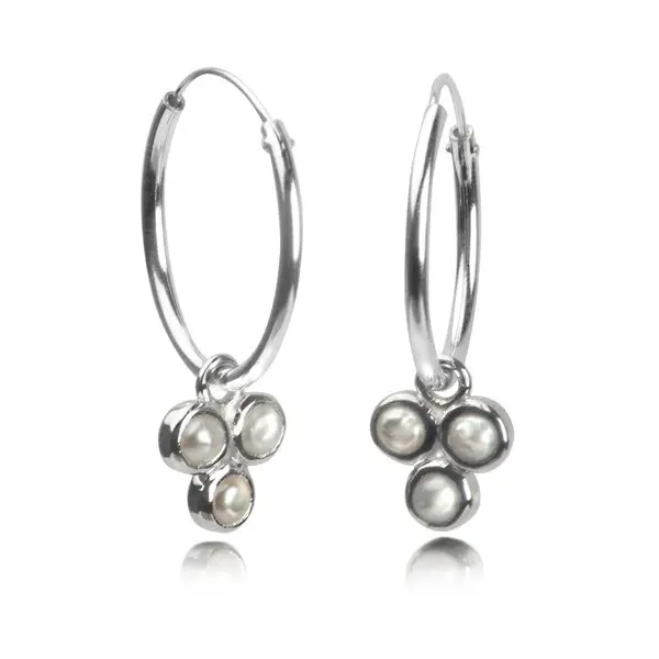 THE JEWELLERY STORE LONDON Sterling Silver Hoop Earrings With Pearl Charms - Silver/white