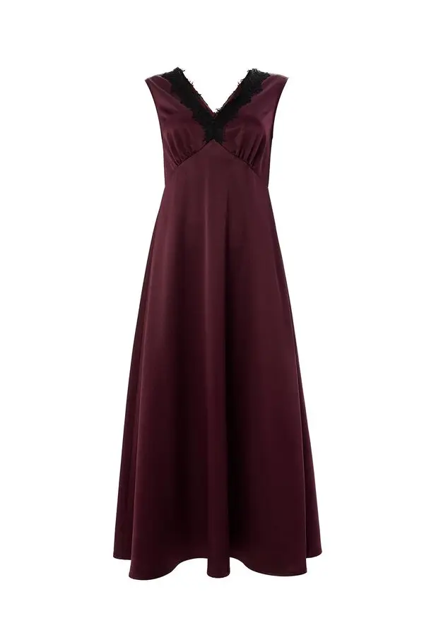 EXQUISE Lace Collar Satin Midi Chana Dress - Red