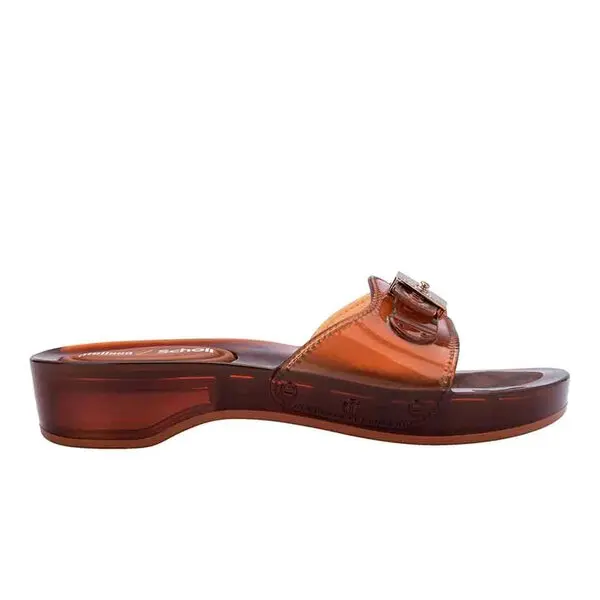 Melissa Pescura Heel + Scholl