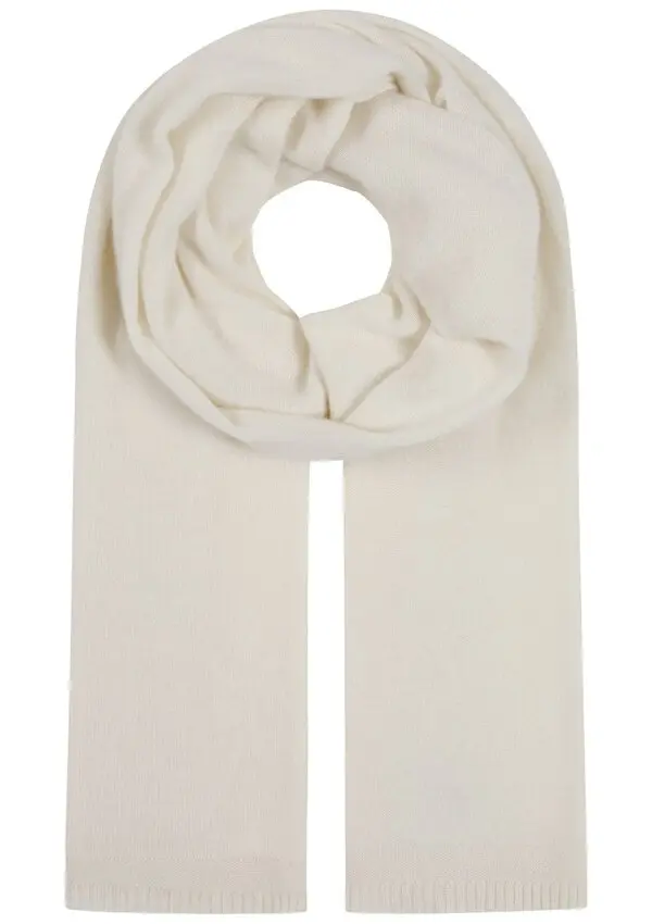 LOOP CASHMERE Featherweight Scarf In Snow - White