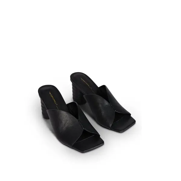 Intentionally Blank Kamika Leather Heel - Black
