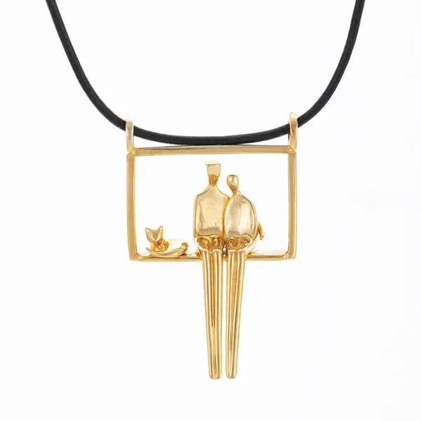YENNY COCQ LLC Couple With Cat -plated Pendant - Gold