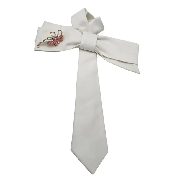 NANDANIE Grace Bow Tie With Rose Quartz Brooch - Pink
