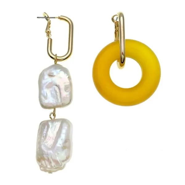 FARRA Round Olive Jade & Flat Freshwater Pearls Clip On Earrings - Green