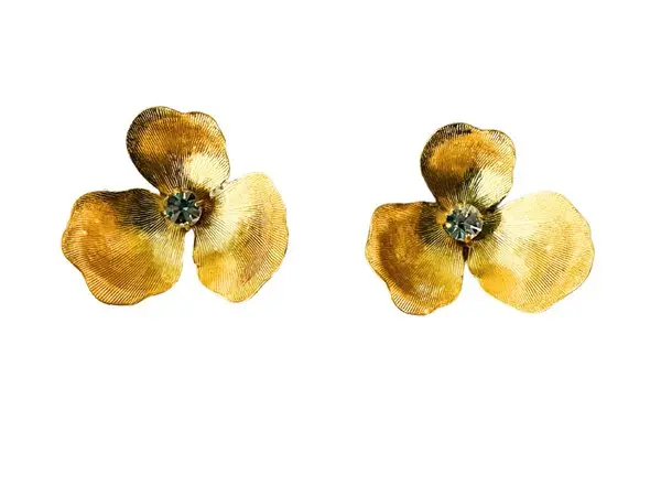 THE PINK REEF Mini Lily Stud Earrings - Gold