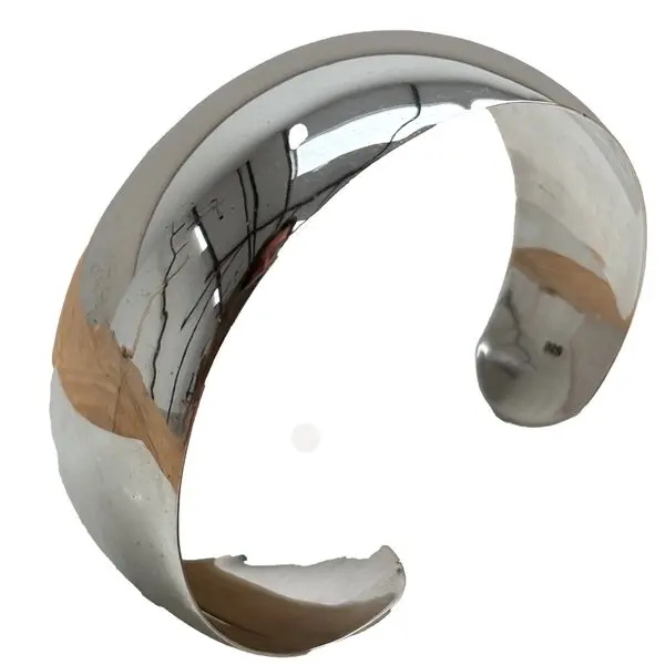 WARE COLLECTIVE Chubby Curve Bangle - Silver