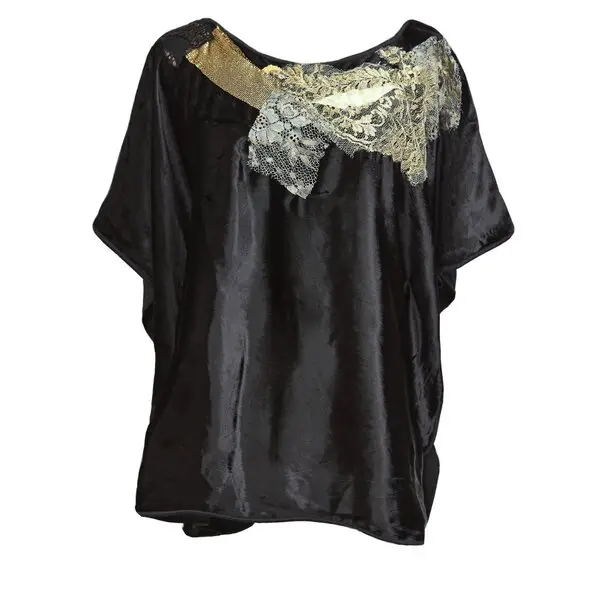 SANIYA KHAN Lace Medley Panne Velvet Poncho