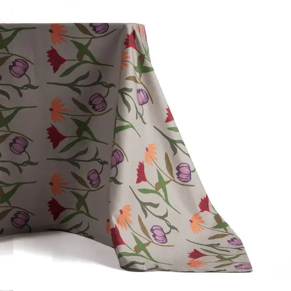 SOPHIE WILLIAMSON DESIGN Large Square Tablecloth In Oversize Bold Flower Print On Light - Grey
