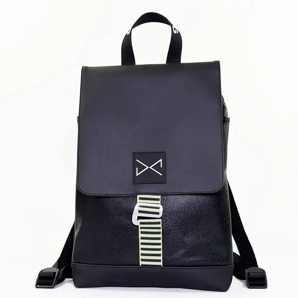 DANIEL CHONG Waterproof Hook Backpack With Double Zipper