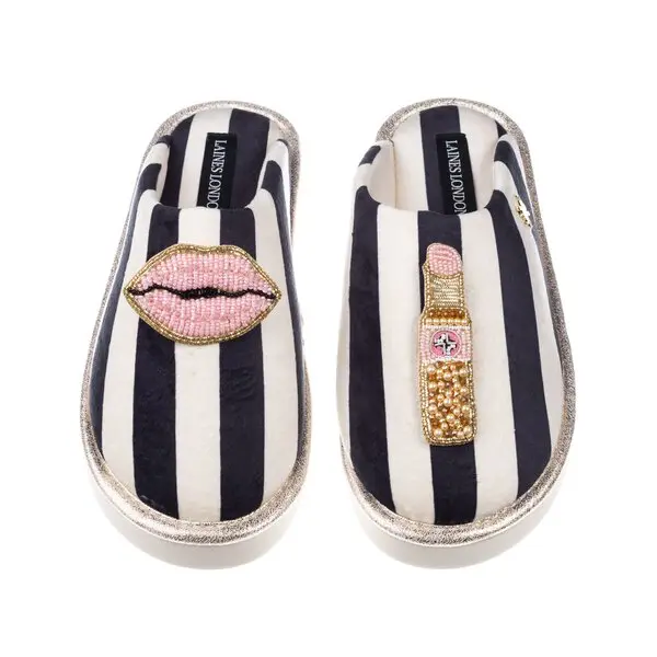 LAINES LONDON Flatform Stripe Slippers With Brooches - Black/white