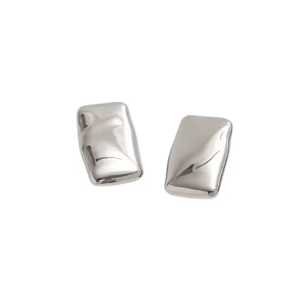 BERMUDA WATCH COMPANY Annie Apple Joelle Oversized Rectangle Studs - Silver