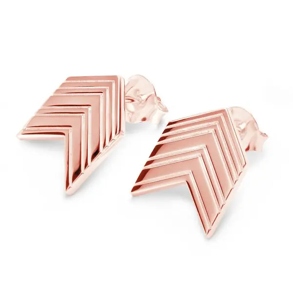 LUCY QUARTERMAINE Arrow Stud Earrings In Vermeil - Rose Gold