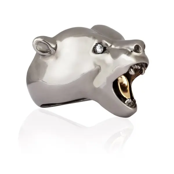 STRANGE FRUIT Bear Head Ring With Diamonds And Gold - Silver