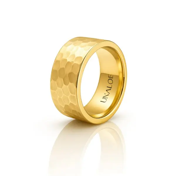 UNALOE Francesina Hammered Band Ring - Gold