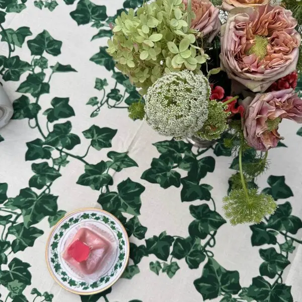 CLUB CARLOTTA TABLEWARE Maisie Tablecloth Ivy - Green