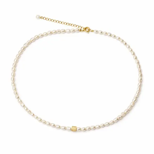 PEARL CODE Choker Rice Pearl Necklace With Gold-plated Silver Cube - White