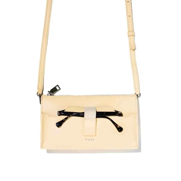 NAOA Lunette+ Apple Leather Crossbody - Black/white