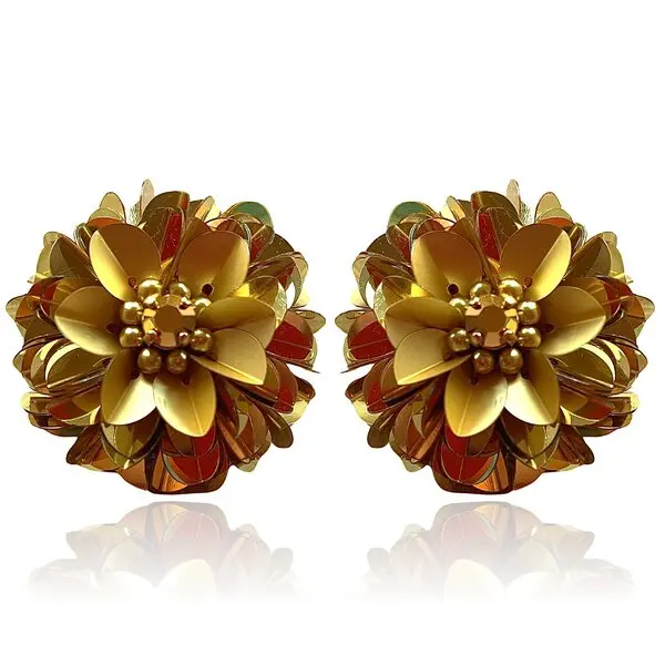 PINAR OZEVLAT Blossom Stud Earrings - Gold