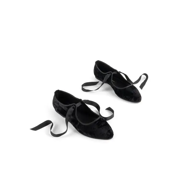 Intentionally Blank Valley Velvet Ballet Flat