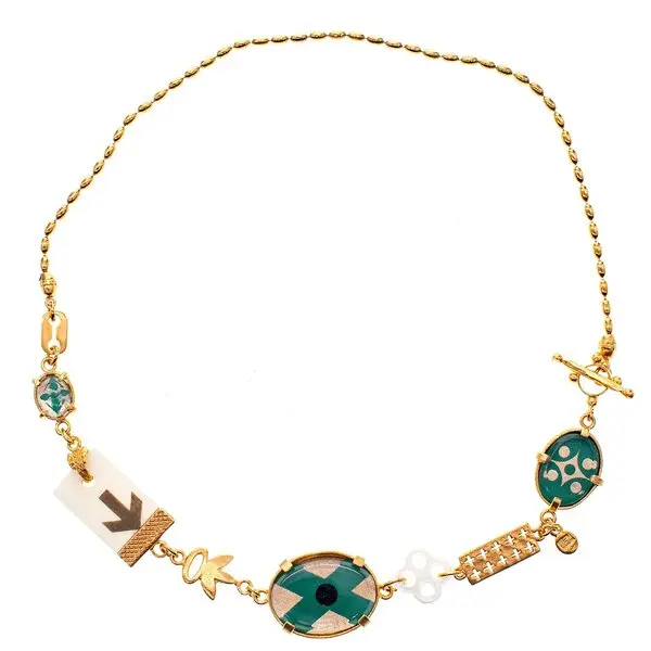 GEM KINGDOM Intaglio Necklace - Gold/green