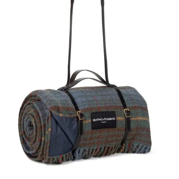HEATING & PLUMBING LONDON Pure New Wool Waterproof Picnic Blanket Classic Hunting Lodge - Black/blue/gray