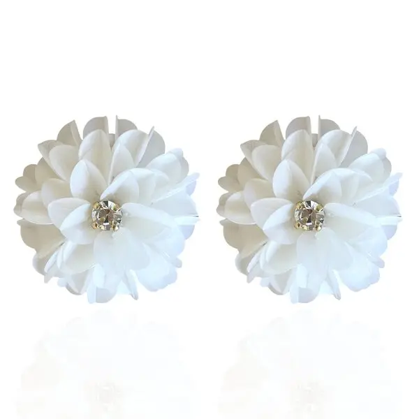 PINAR OZEVLAT Blossom Stud Earrings - White