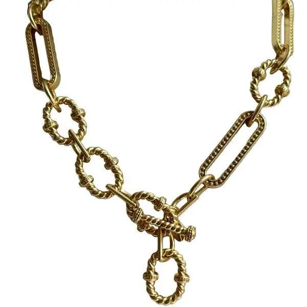 LAURA GRAY Milly Toggle Necklace - Gold