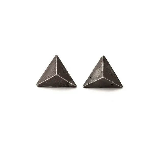 ZULA JEWELRY + DESIGN Ancient Future Collection Stud Earrings - Black/grey/silver