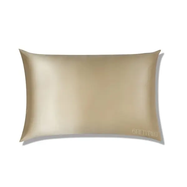 6FIFTYTWO® Gold / Neutrals / Yellow Pure Mulberry Silk Pillowcase Champagne - Gold/yellow