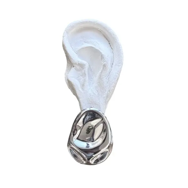 LONDON ATELIER BYPRODUCT Geometric Oval Earrings - Silver