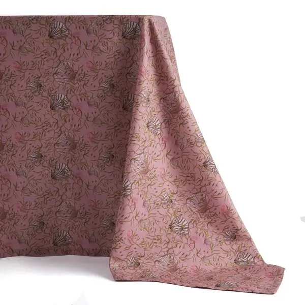 SOPHIE WILLIAMSON DESIGN Pink / Green Rectangular Tablecloth In Dusty Pink Printed With Shells And Seaweed - Pink/green