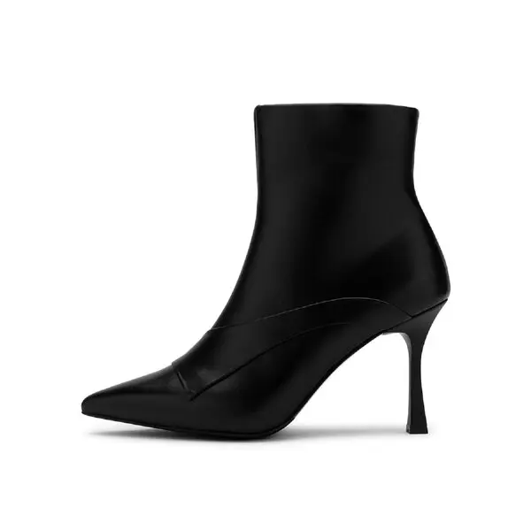 ILVI Antti Leather Heeled Boot - Black