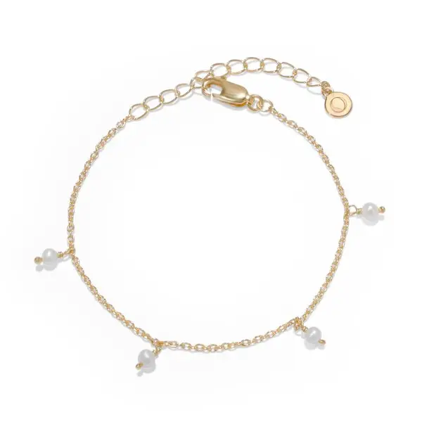 ONNA LONDON Kendra Pearl Drop Bracelet - Gold