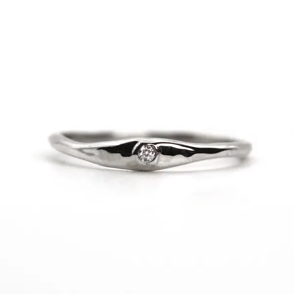 VICSTONENYC FINE JEWELRY 14k Gold Diamond Hammered Ring - White