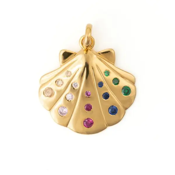 BELINDA JEWELZ Seashell Charm Pendant - Gold