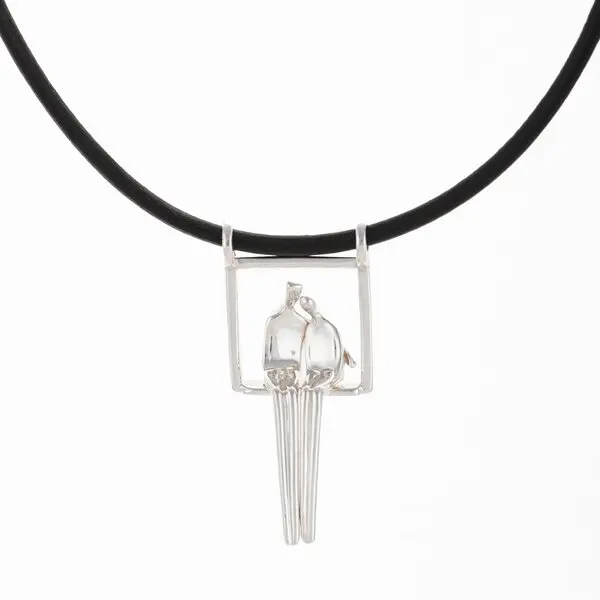 YENNY COCQ LLC Couple Pendant - Silver