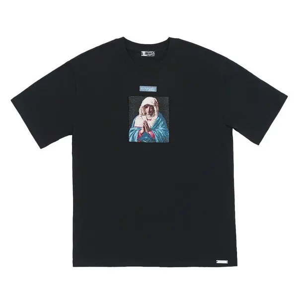VERYRARE Praying Mary Graphic T-shirt