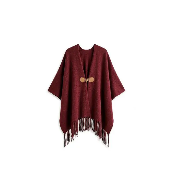 PAISIE Poncho Scarf With Toggle Closure In Burgundy - Red
