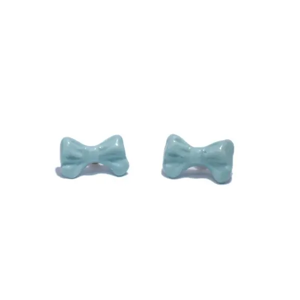 H2 STUDIO Bowtie Maniac Mini Bowtie Stud Earrings - Green