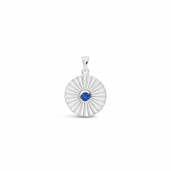 LUTIRO Medallion Pendant With Synthetic Sapphire