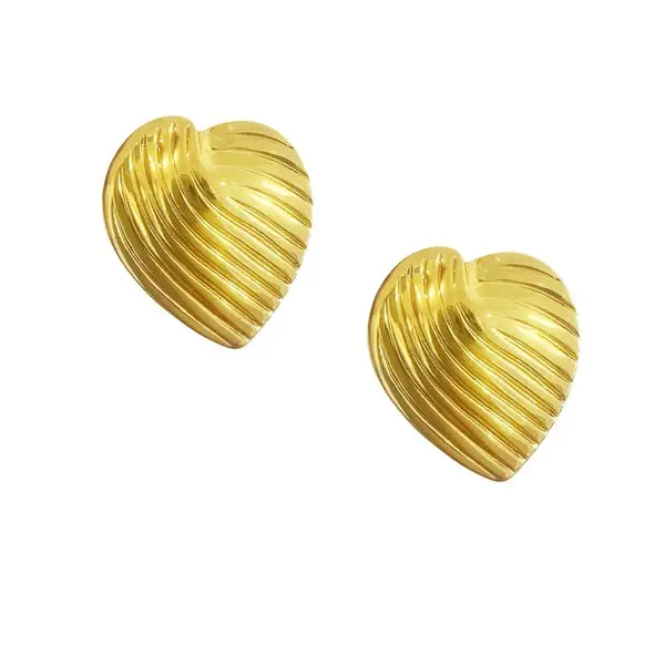 MAISON DE GALA Heart Stud Earrings - Gold